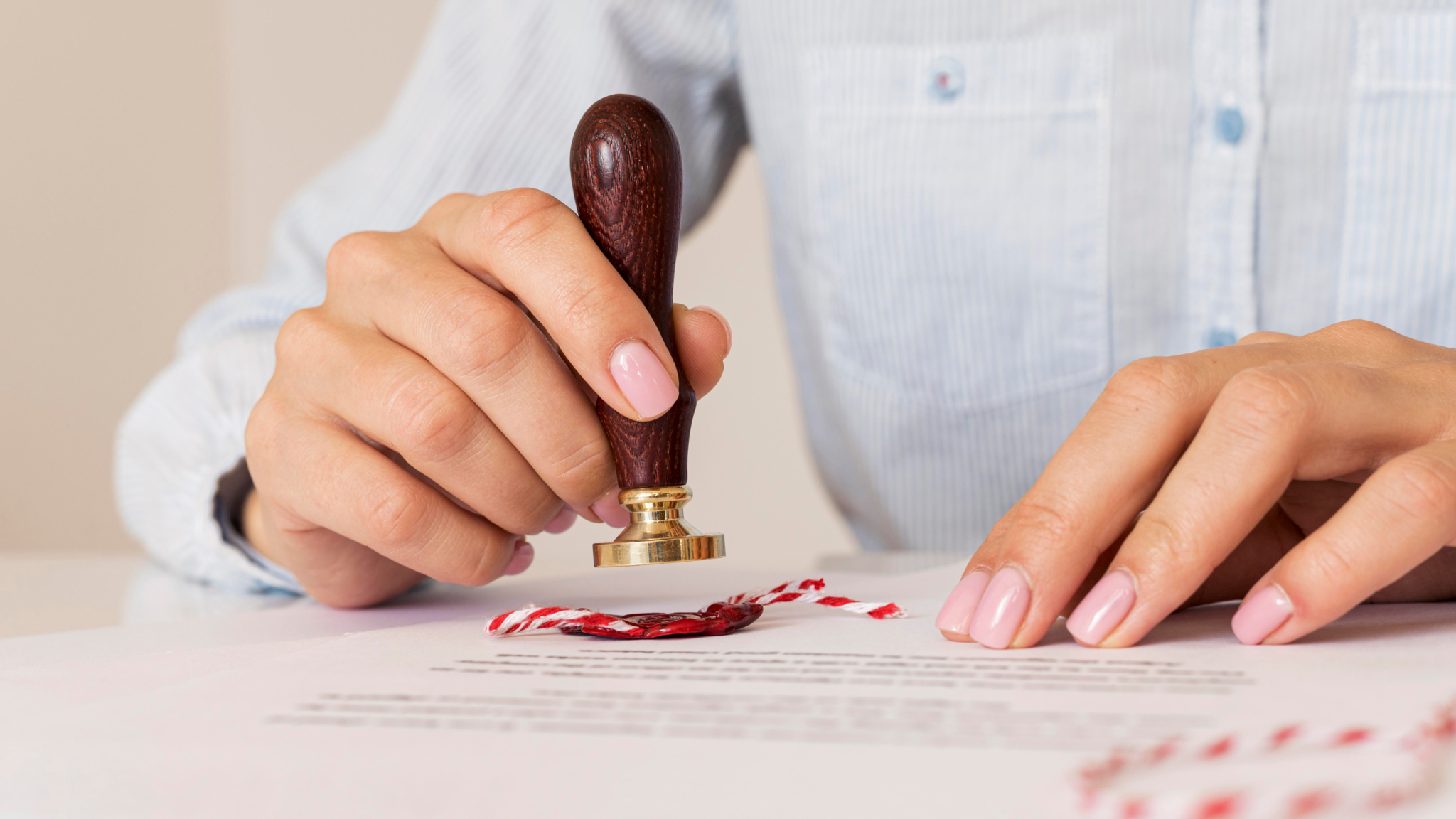 What is the role of the notary in Quebec real-estate (2026)